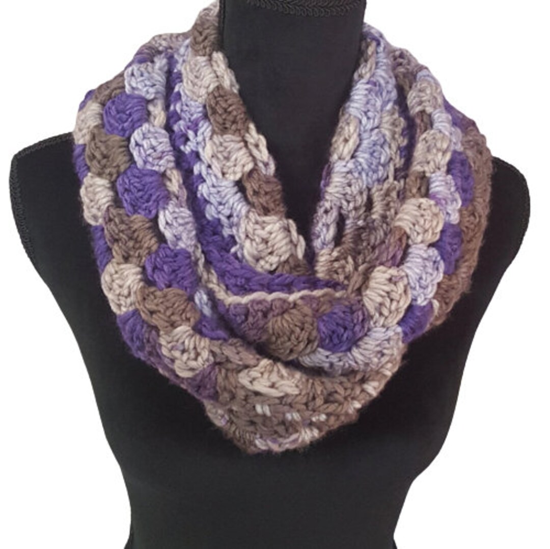Infinity Scarf Granny scarf Cowl Large loop scarf purple Taupe - Etsy.de