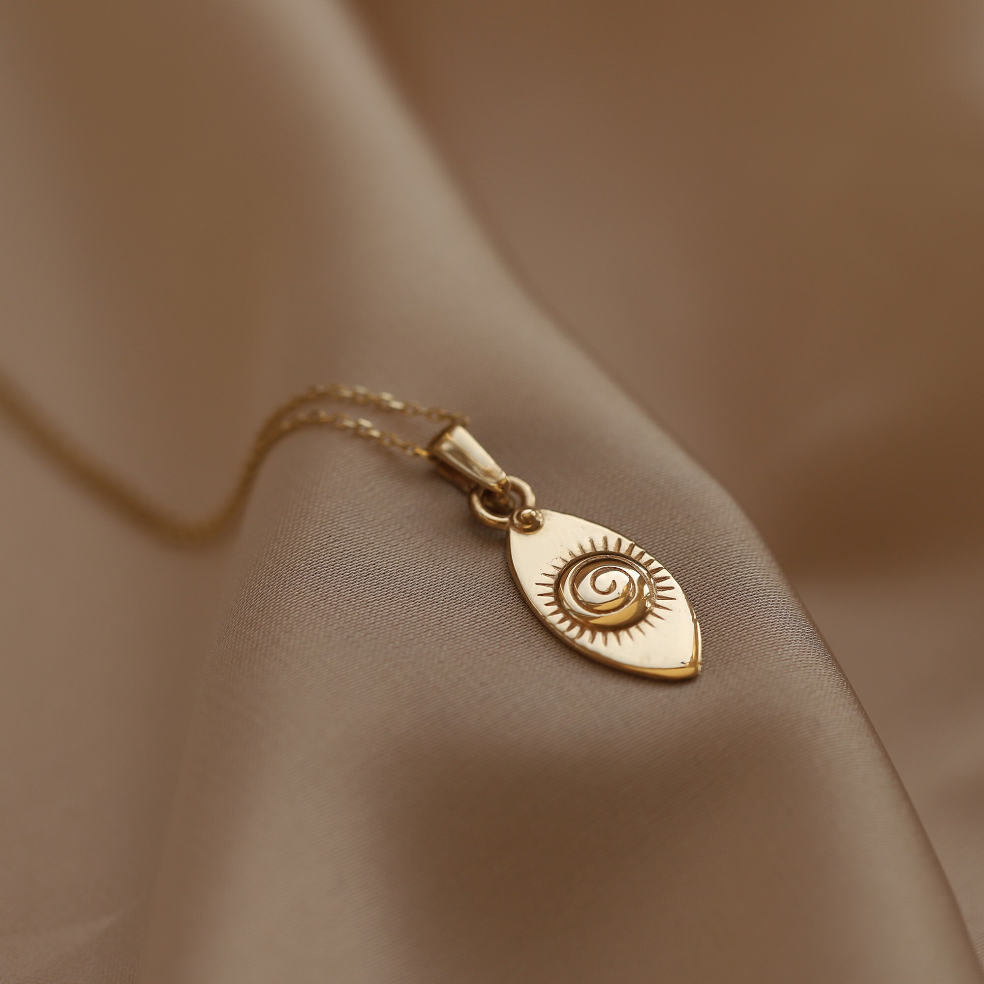 14k Solid Gold Evil Eye Pendant Necklace, Vintage Good Luck Charm - Etsy