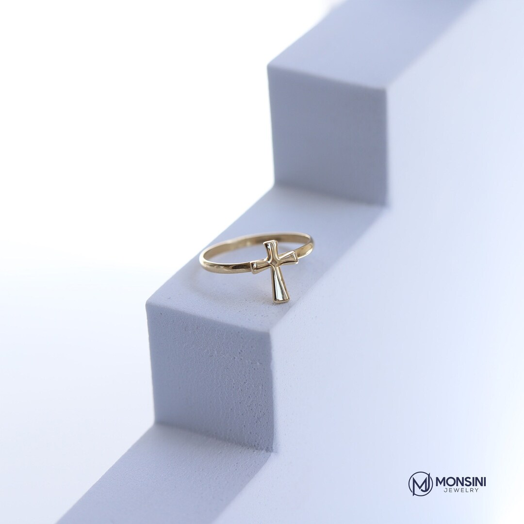14K Gold Cross Ring, Minimalist Christian Jewelry - Etsy