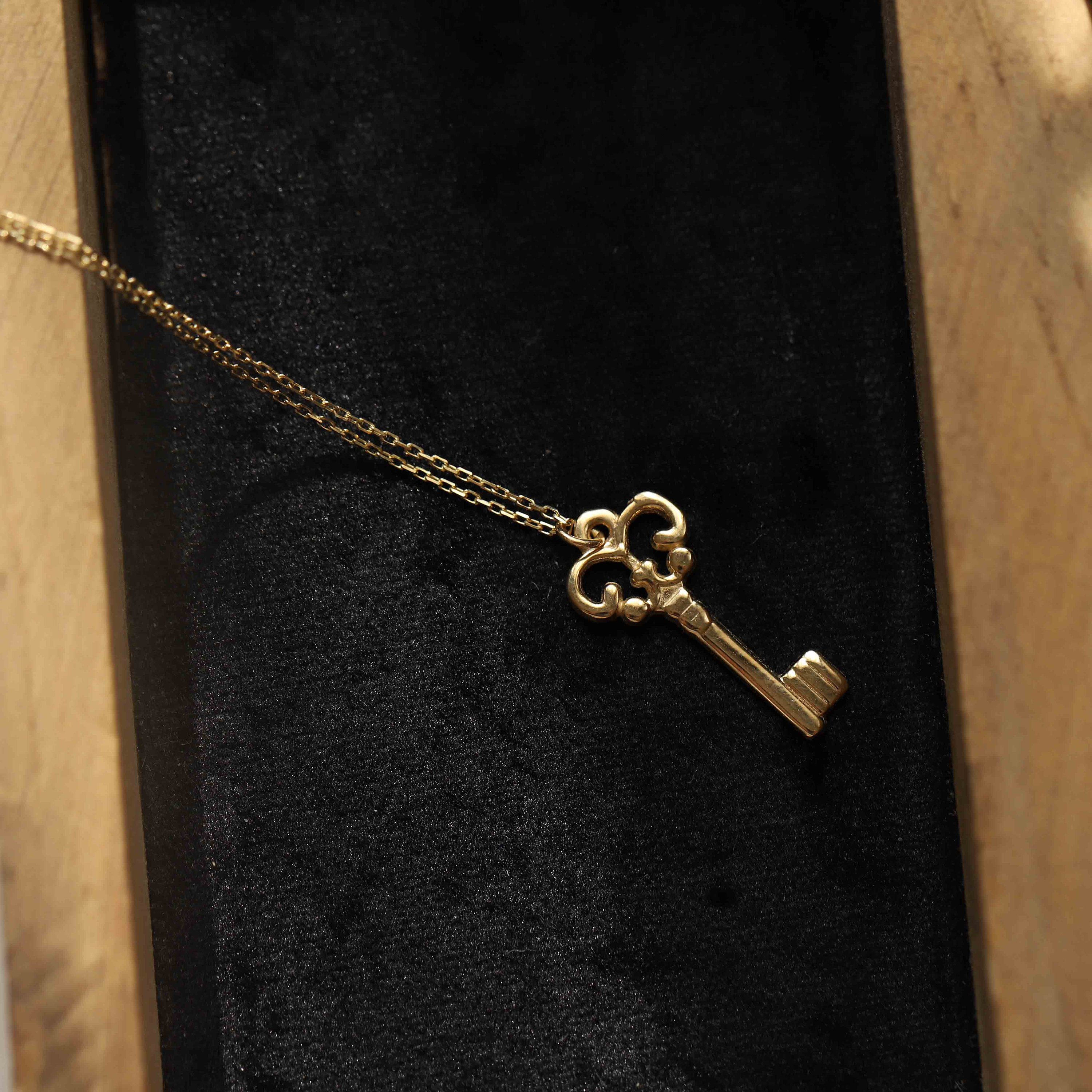 14K Real Solid Gold Minimal Friendship Key Necklace Lucky | Etsy