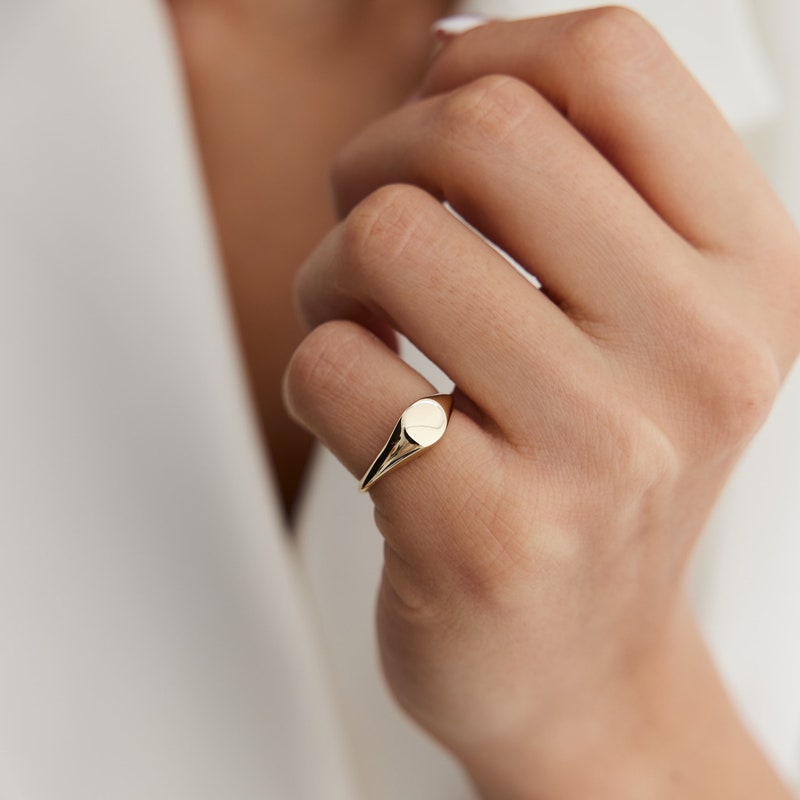 Elegant Wedding Ring - Etsy