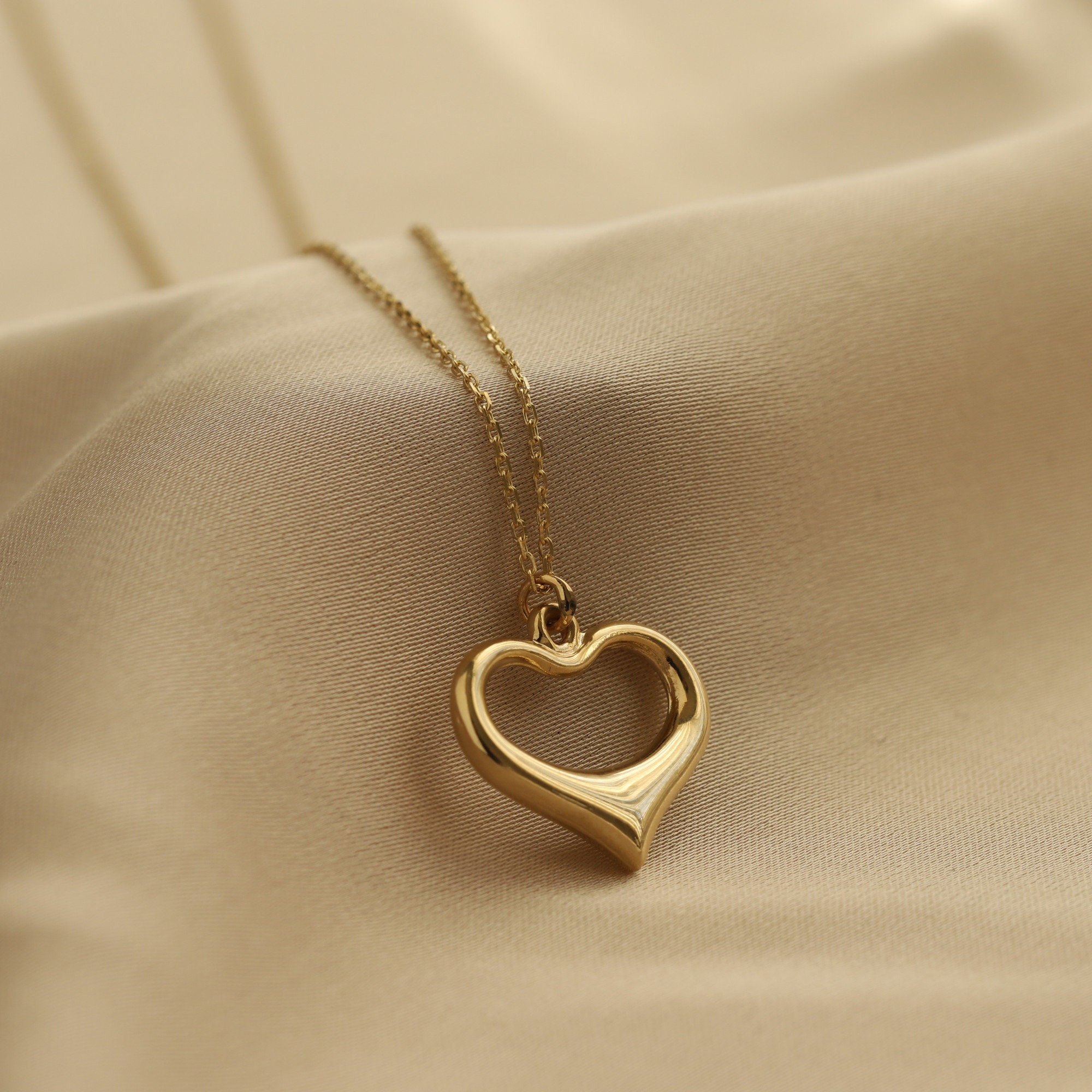 14K Real Gold Frame Heart Shape Pendant Necklace Love | Etsy