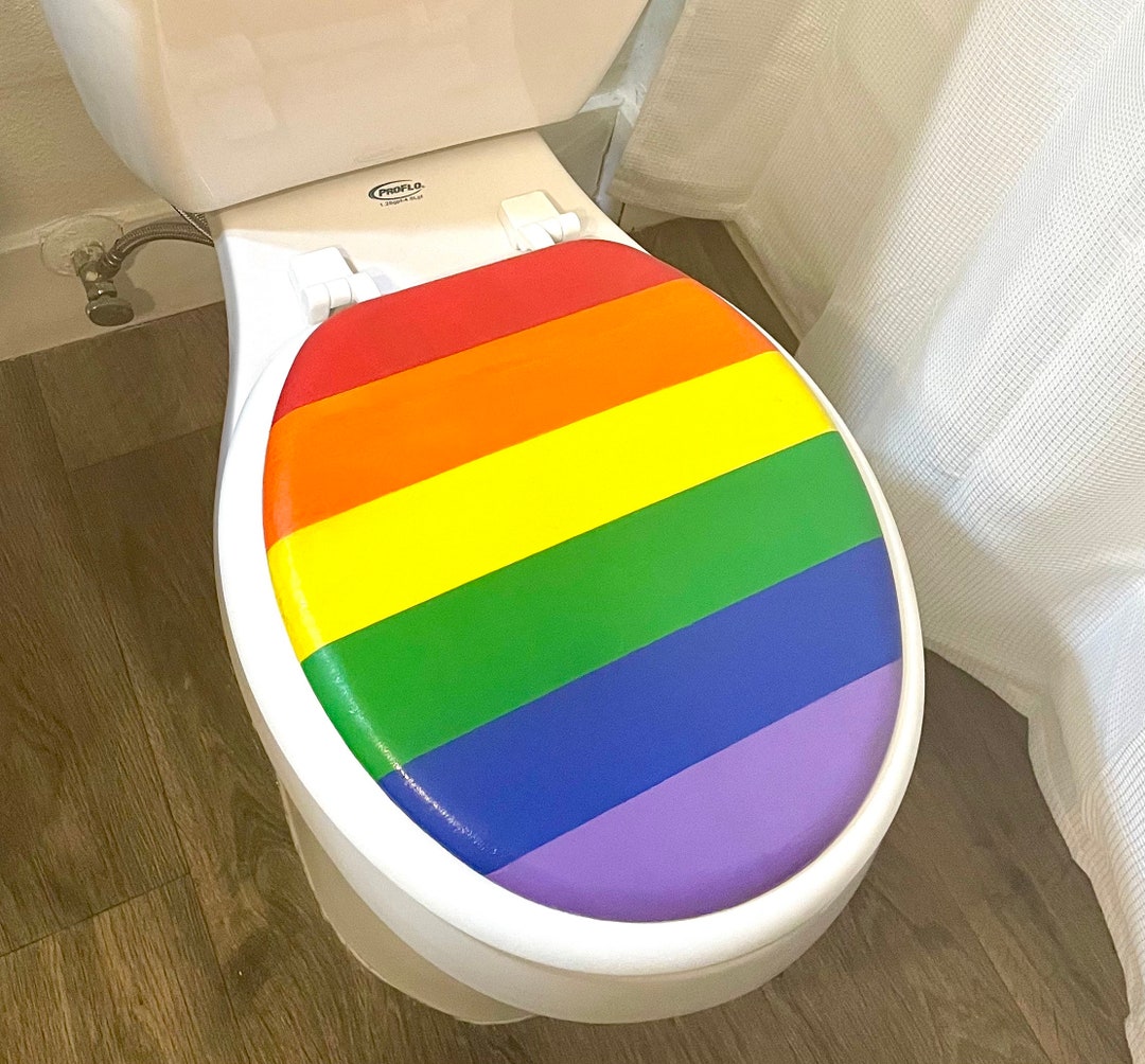 Rainbow Hand Painted Toilet Seat- Toilet Seat Covers- Bling Rainbow ...