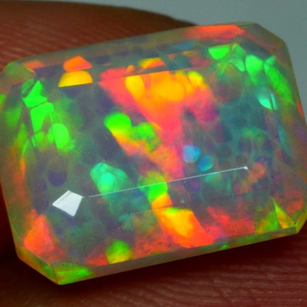 Opal Crystal - Etsy