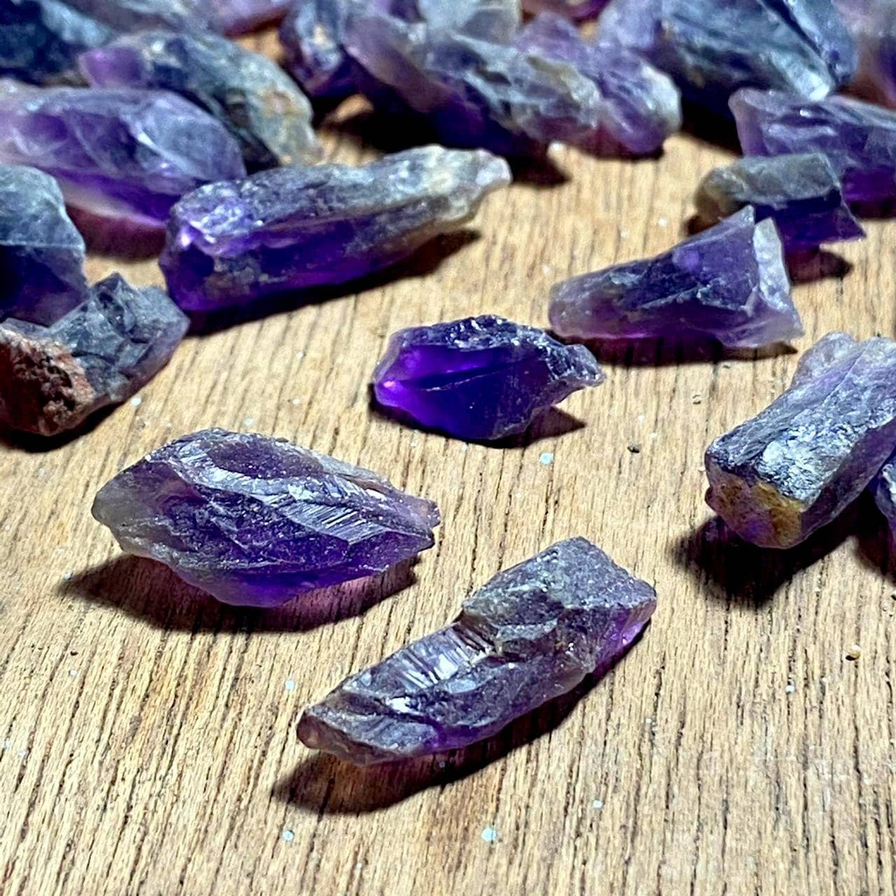 Raw Amethyst Bundle: 100 Purple Quartz Crystals, Energy Cleansing Rocks ...