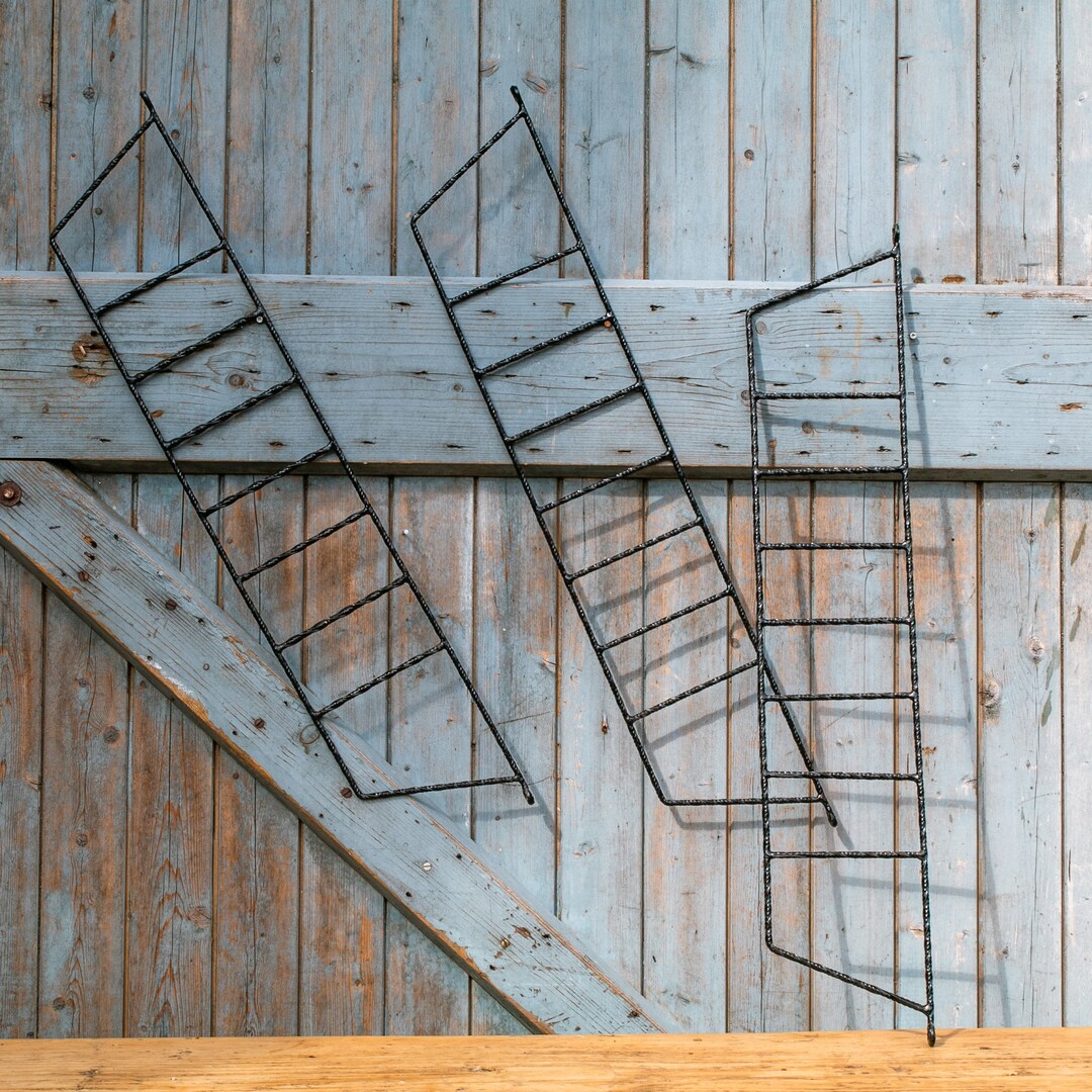 String Rack From the 60's With Three Racks in Black - Etsy