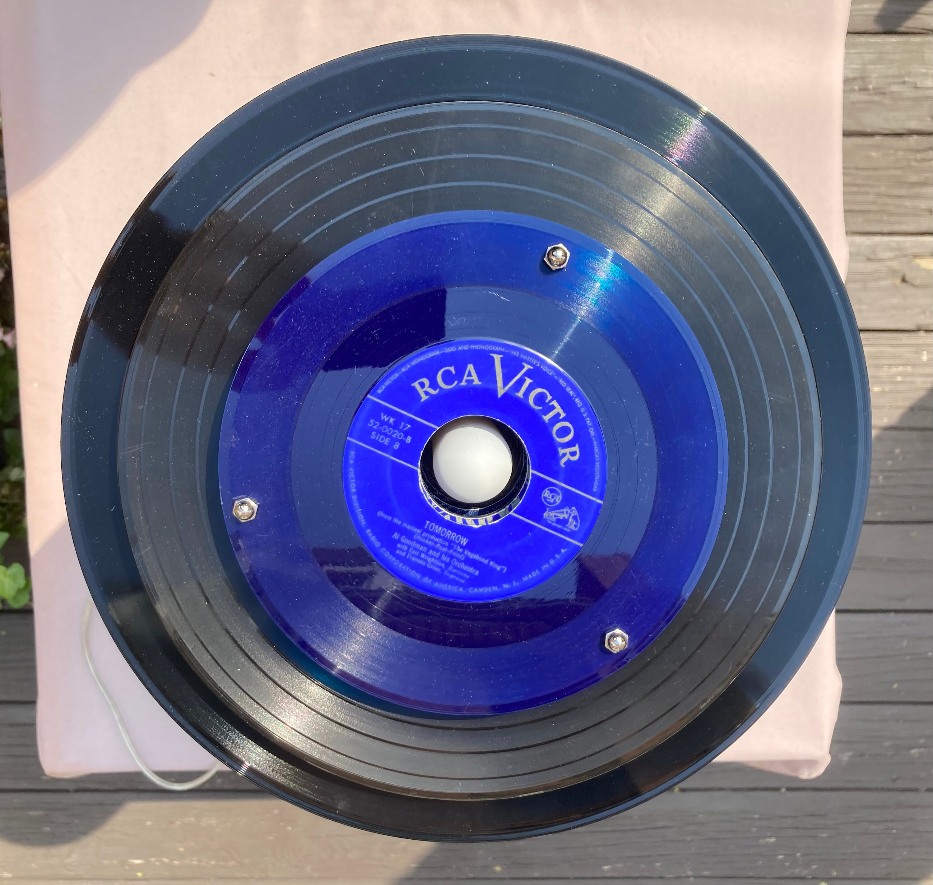 Vinyl Record Table Lamp. Upcycled 33 Rpm/45 Rpm/10 Vinyl Record Touch ...