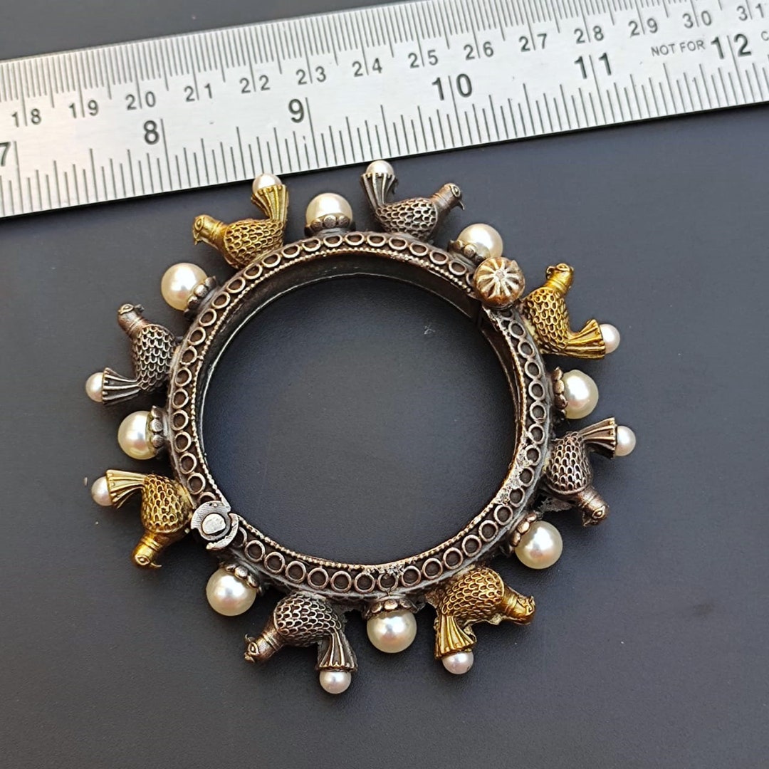 Vintage Dual Tone Bird Motif Brass Bangle Bracelet (kada) for Women ...
