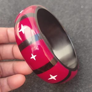 Handmade Red & Black Resin Bangle Bracelet - Bohemian Stacking Jewelry ...
