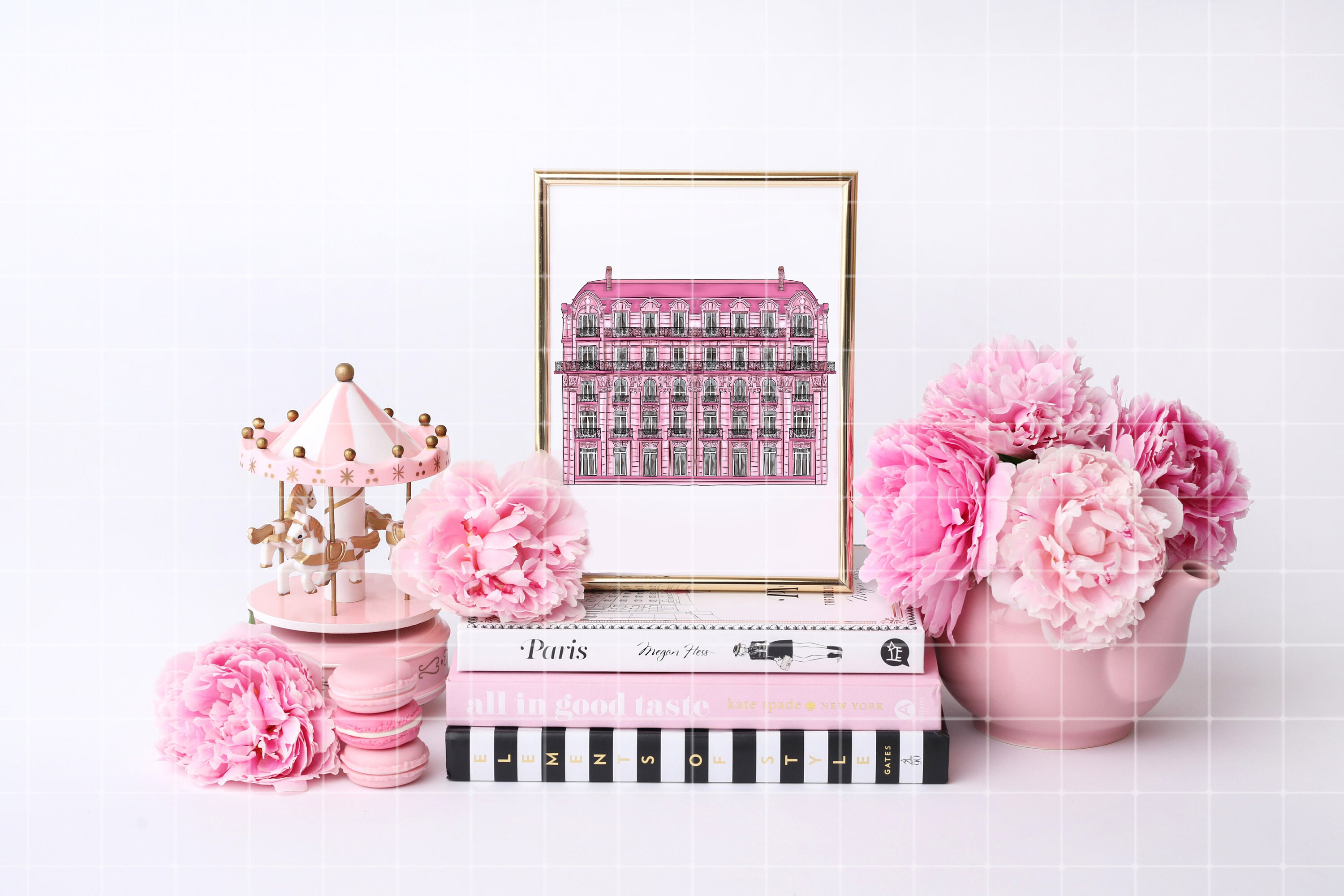 Slim Gold Frame Mockup Pack 11x15inch, Horizontal & Vertical, Gold Mock ...