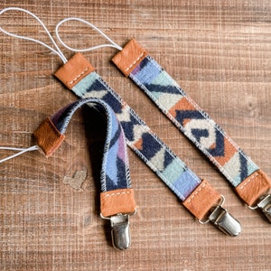 Binky Pacifier Clip Wool & Leather, PNW Native American Style Infant ...