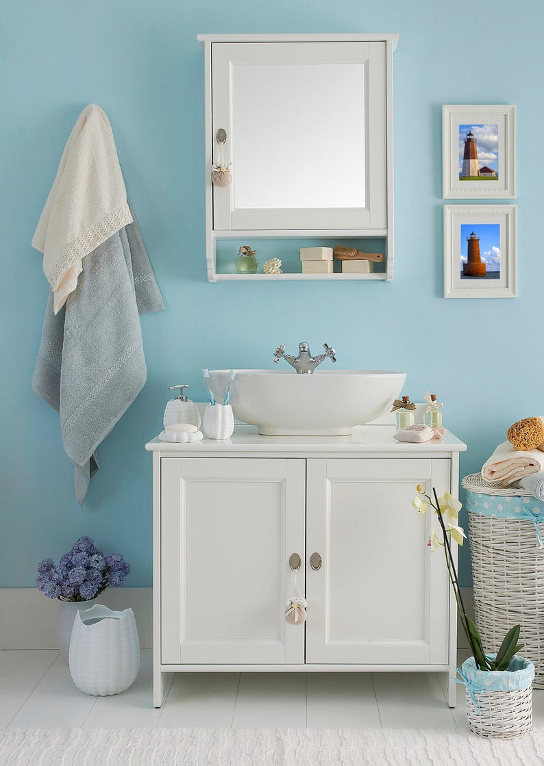 Bloody Point Lighthouse - Etsy