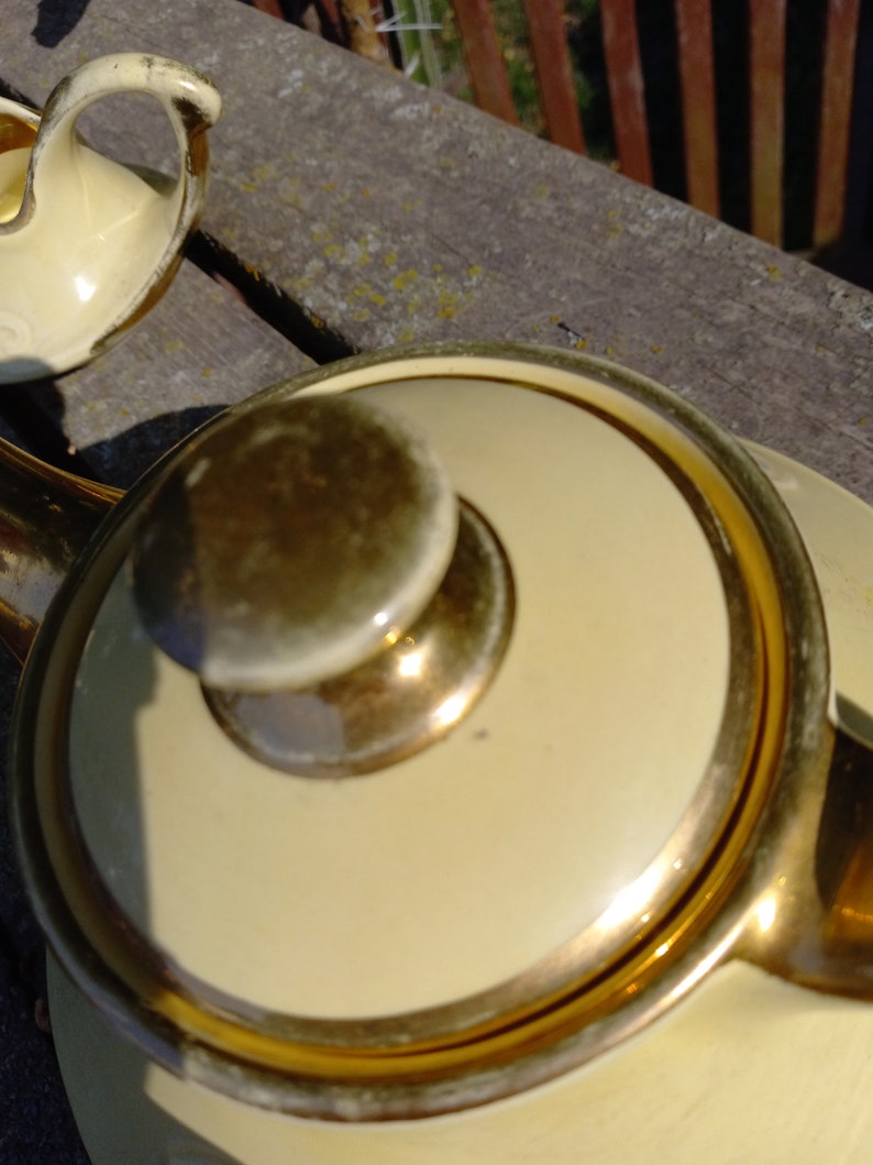 Vintage Pearl China Co. 1940's, 22 K Gold Teapot, Creamer and Sugar - Etsy