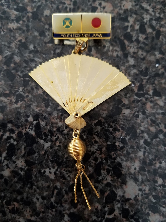 brooch pin signed japan - Gem