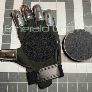 Sparking Metal Slider Gloves for Halloween, Haunted House, Cosplay ...