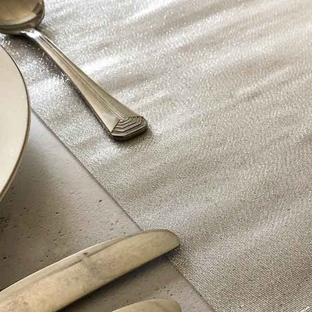 Silver Lucente Table Runner - 5 Meter | Delicate Metallic Silver Table ...