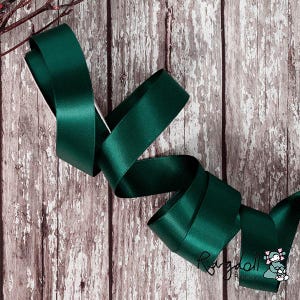 Spruce Green Satin Ribbon | 10 Meter Roll of Forest Green Ribbon in ...