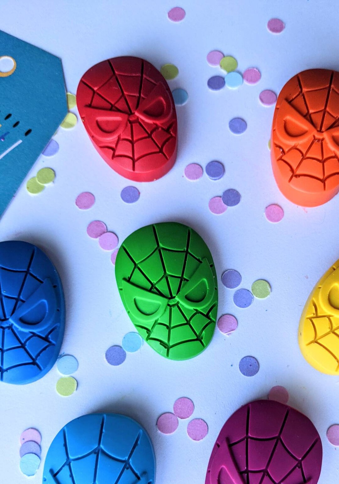 Superhero Birthday Crayon Favors - Etsy