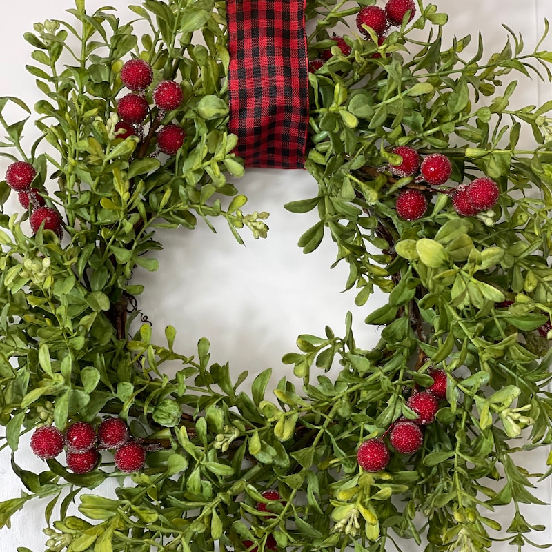 Red Berry Wreath - Etsy