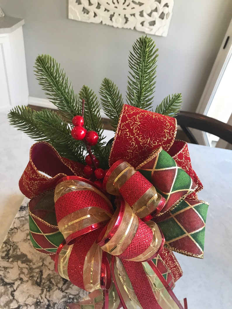 Christmas Bow With Greenery and Berries - Etsy