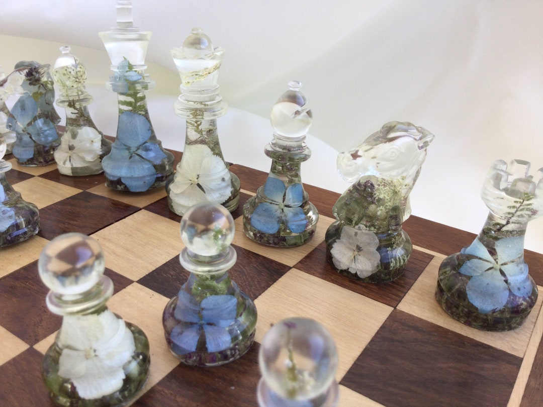 Resin Chess Set With Flowers: Custom Handmade Chess Pieces - Etsy