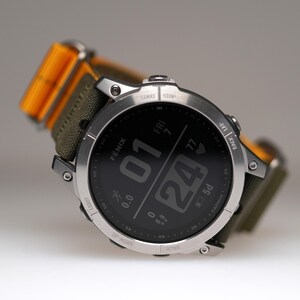 Garmin Ready Watch Strap, 2 Piece Configuration, Open Sensor, Yellow ...