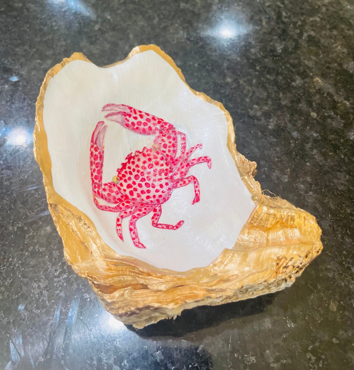 Oyster Shell Trinket Dish: Pink Crab Jewelry Dish, Shell Art, Crab Art ...
