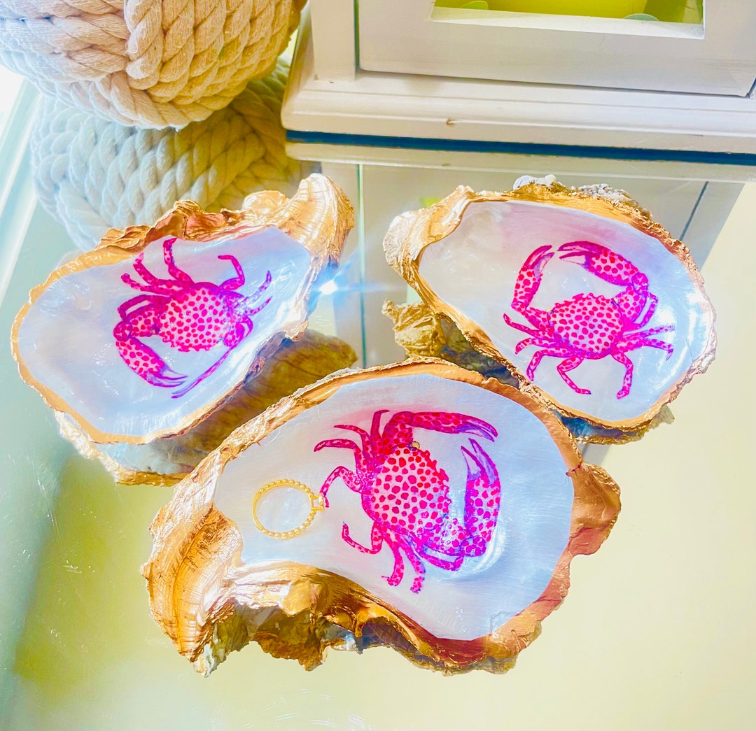 Oyster Shell Trinket Dish: Pink Crab Jewelry Dish, Shell Art, Crab Art ...