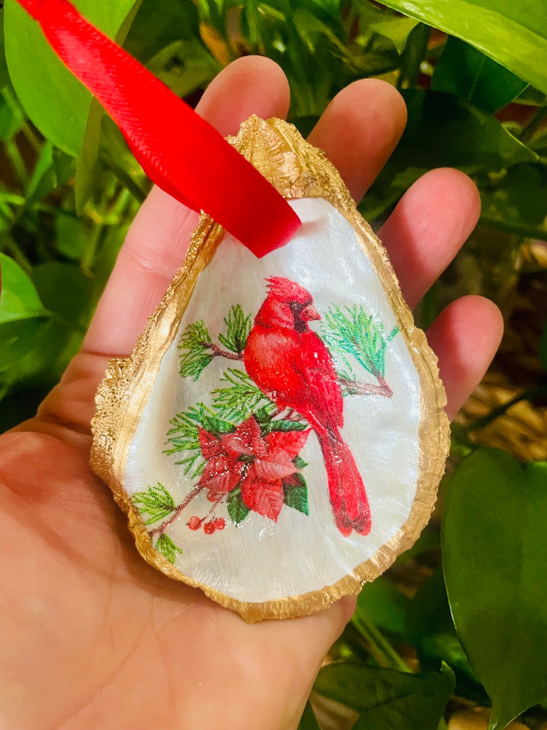 Cardinal Oyster Shell Ornament: Christmas Holiday Decor - Etsy