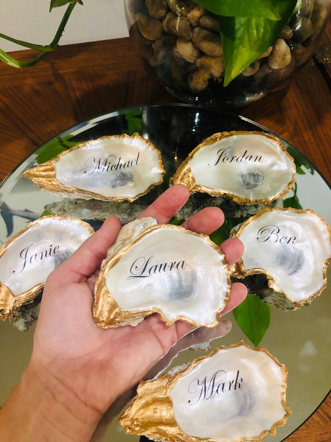 Oyster Place Cards Shell Place Card Oyster Shell Name | Etsy