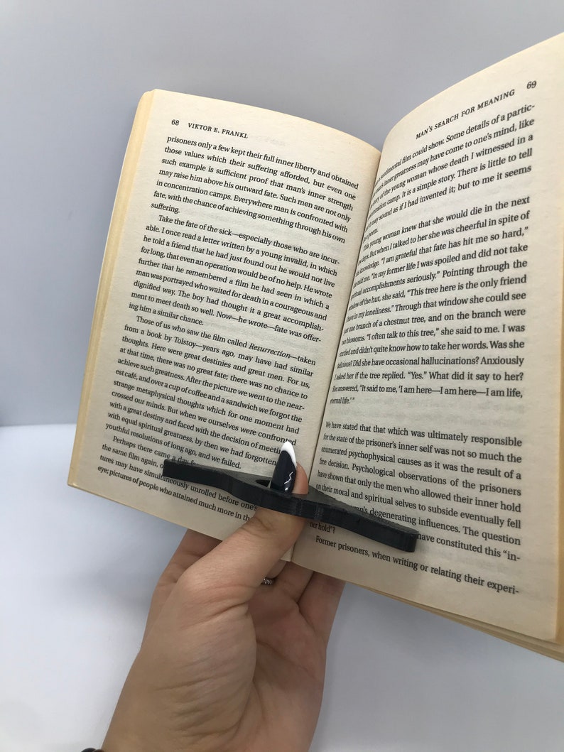 Thumb book page holder / For book lovers | Etsy