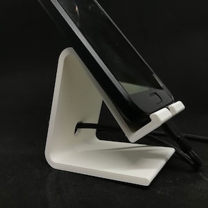 Phone Charging Stand / 3D Printed - Etsy