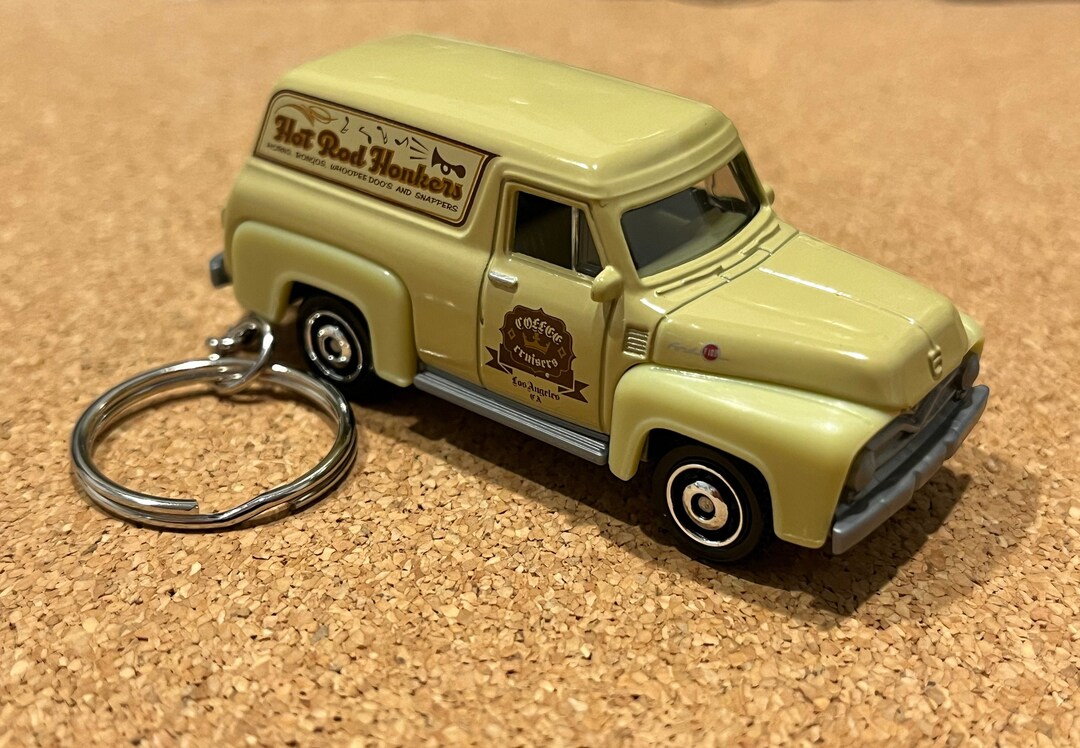Keychain FORD 1955 F-100 Panel Van Keychain Matchbox - Etsy
