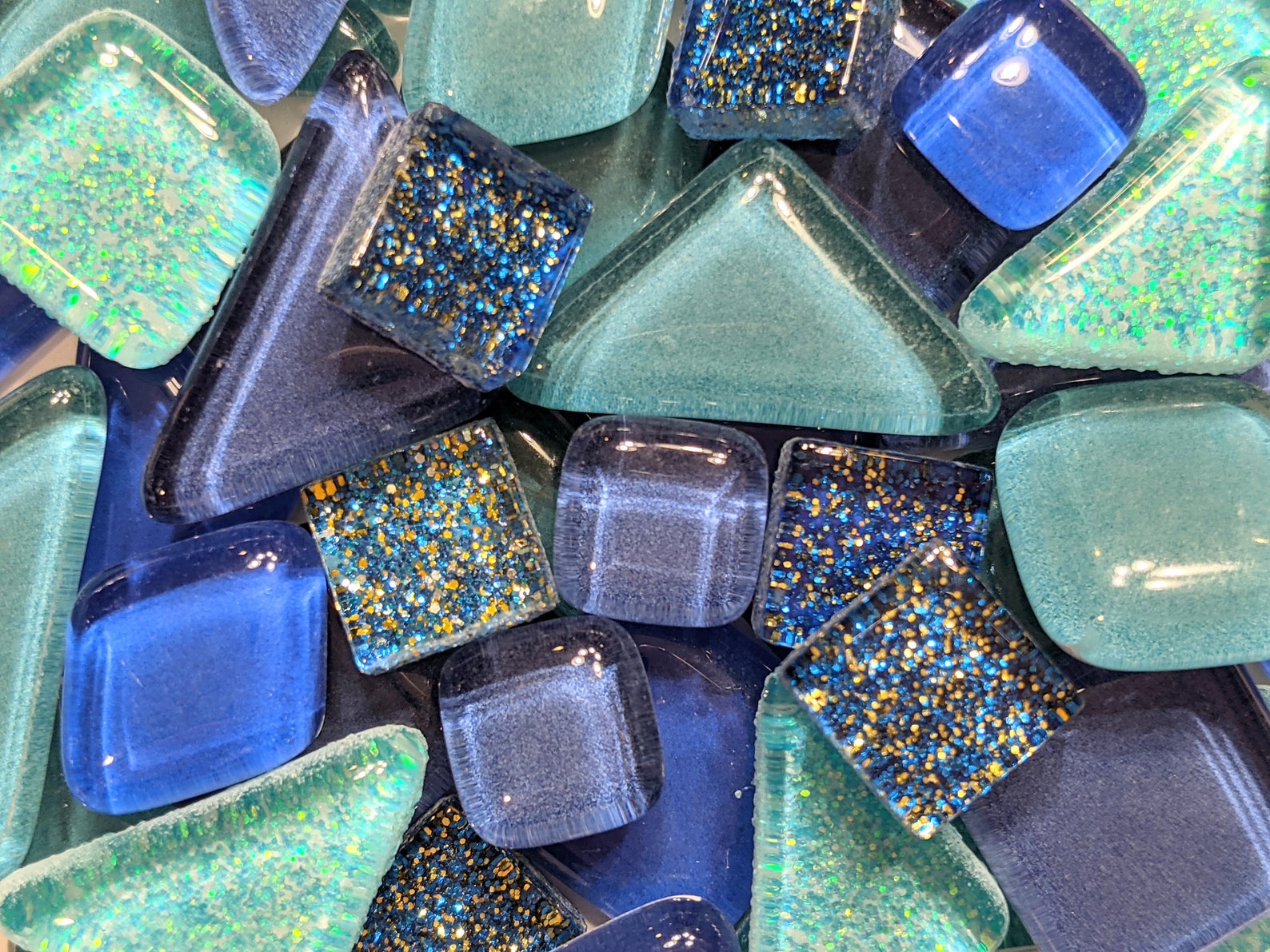 Assorted Mosaic Tiles by Color Scheme | 50 TILES | 1/5"- 3/5" (5-15mm ...