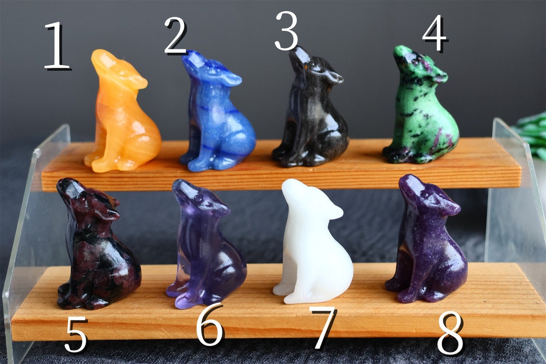 2'' Natural Fluorite Wolf, Crystal Wolf Carving, Crystal Healing Decor ...
