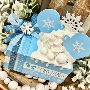 Winter Mini Book Stack / Mitten and Snow / Winter Tiered Tray Decor ...