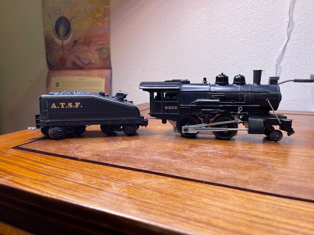Vintage 1970 Lionel 8300 Plastic 2-4-0 Switcher and ATSF Tender - Etsy