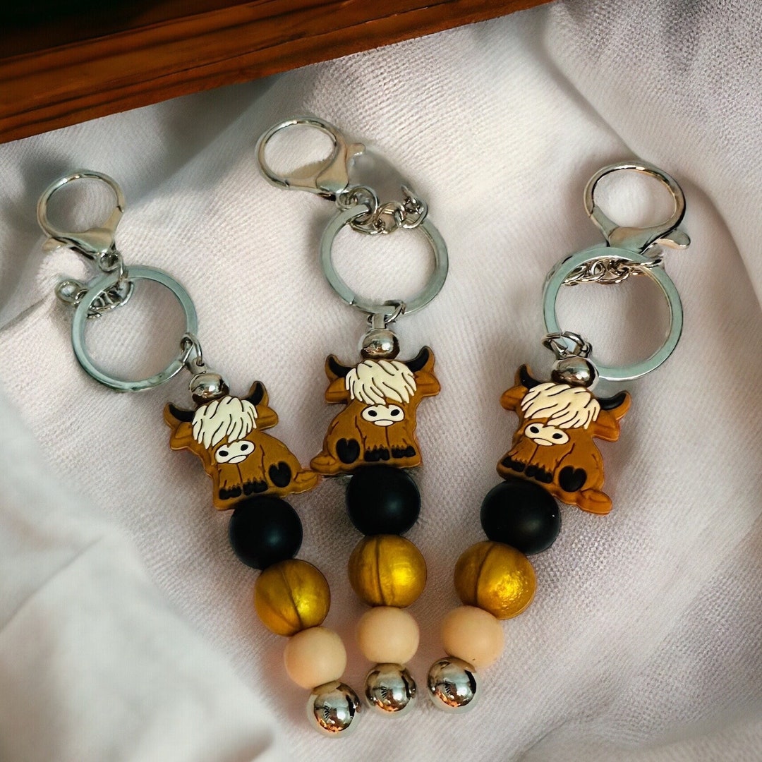 Highland Cow Keyring, Highland Cow Gifts, Personalised Keyrings ...