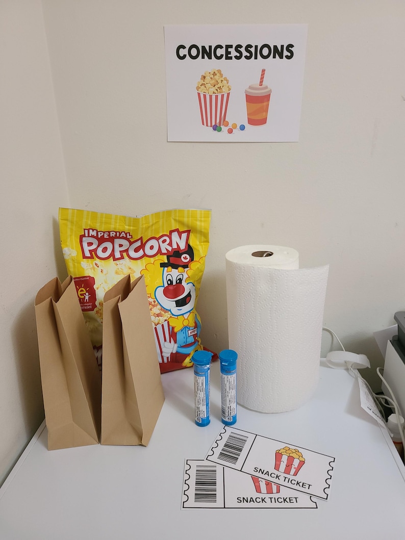 Movie Night Sign | Dramatic Play | Teacher Play | Learning | Pretend ...