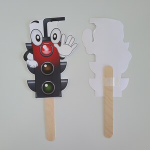 Red Light Green Light Game | Children's Game | Hand Puppets | Paper ...