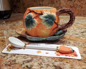 Corner Ruby Tea Cup - Etsy