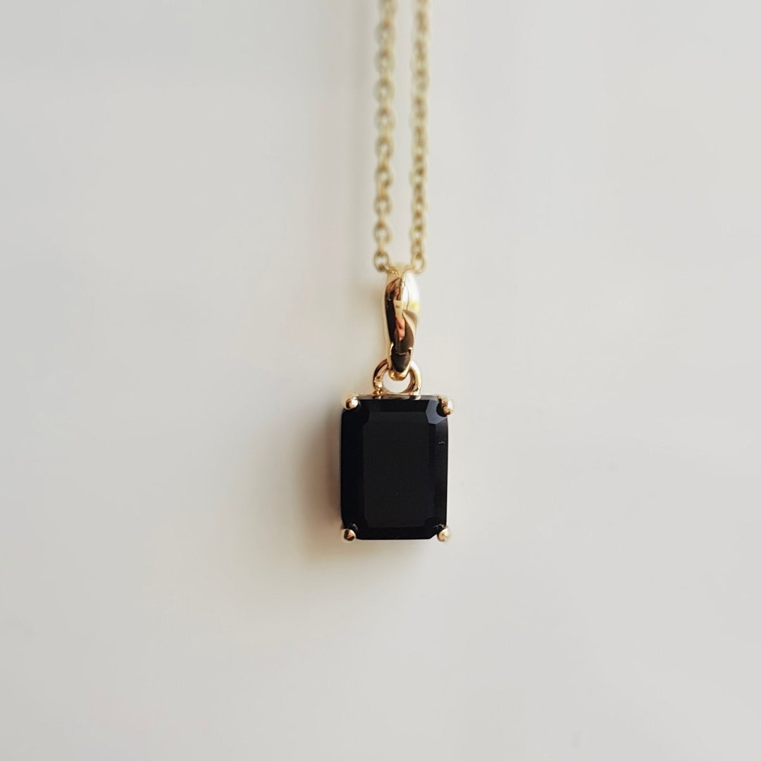 Black Onyx/14k Solid Gold Pendant/emerald Cut Onyx Charm/minimal ...
