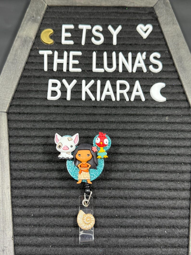 Moana Reel Badge - Etsy