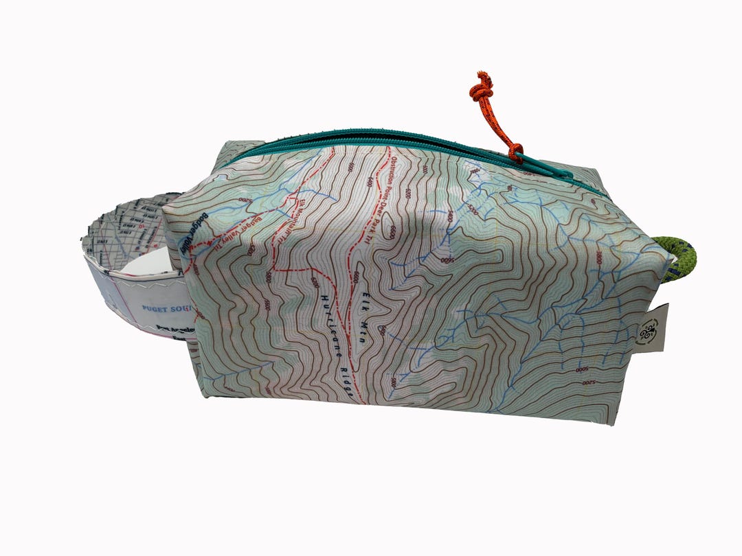 Topo Dopp Kit Custom Map Personalized Travel Bag - Etsy