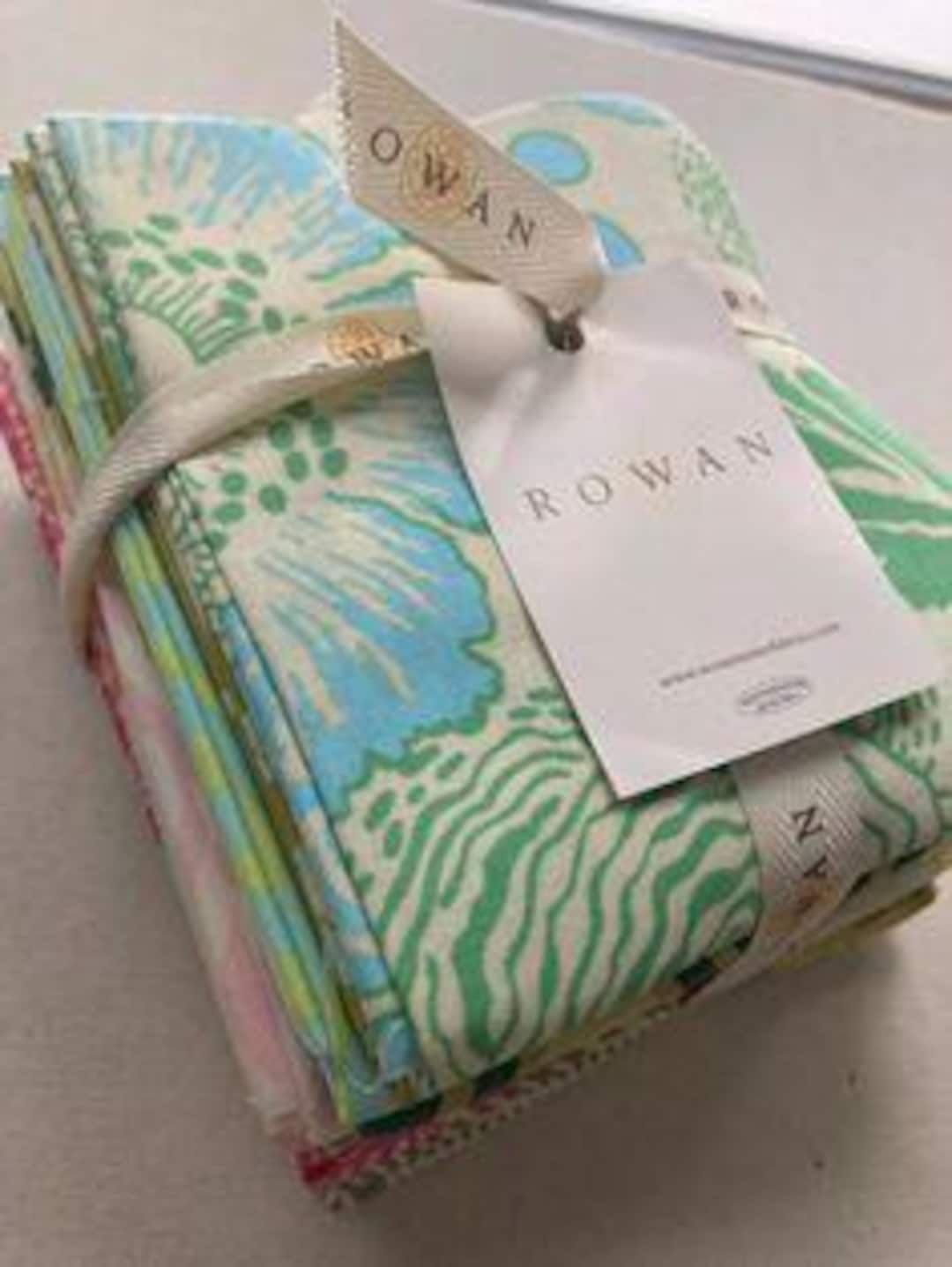 Amy Butler Midwestern Modern Fat Quarter Bundle, 15pcs Westminster ...