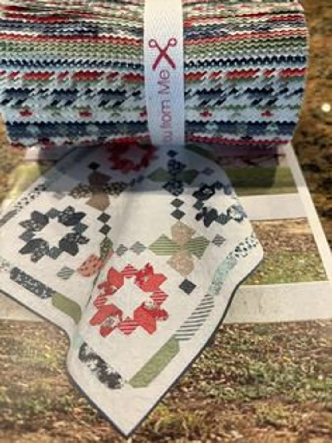 Garden Gala Mini Quilt Pattern 48x48" and at Home Jolly Bar Sew Sampler ...