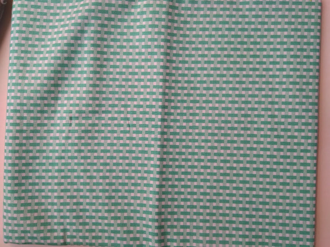 Flora and Fawn 1 Yard by Amanda Herring Cotton Woven Fabric - Etsy