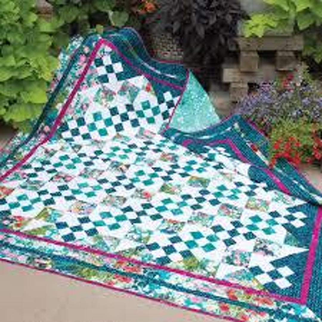 Sweet April Quilt Kit 75x75" Mccalls Quilting Lavish Art Gallery ...