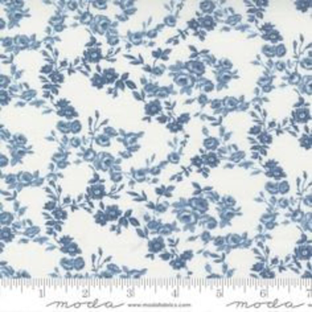 Nantucket Summer 30x44" Camille Roskelley Cream Blue 55263 24 Moda ...
