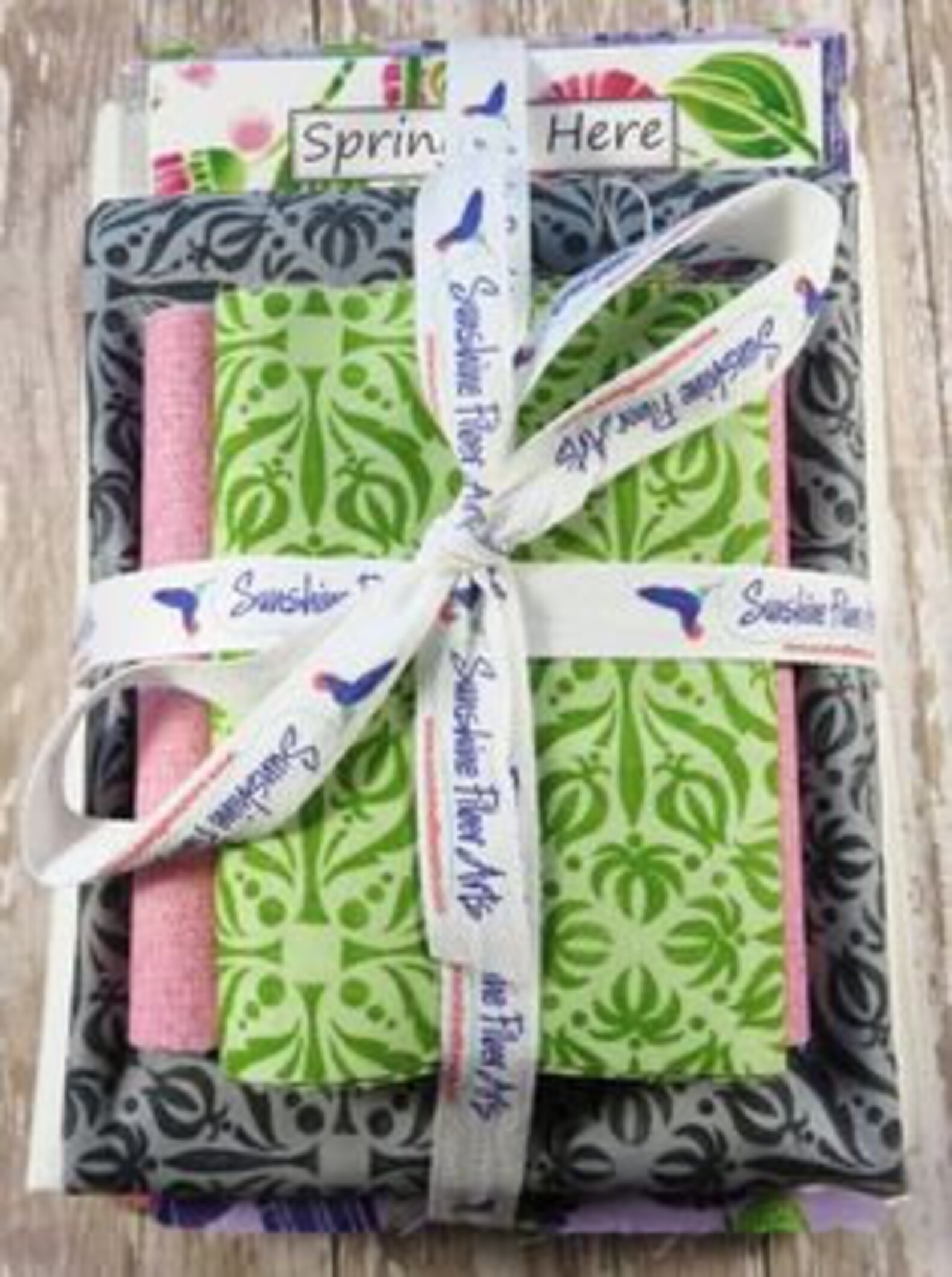 Sweet Pea and Lily Quilt Kit 53x66 Spring is Here Pattern Robin Pickens ...